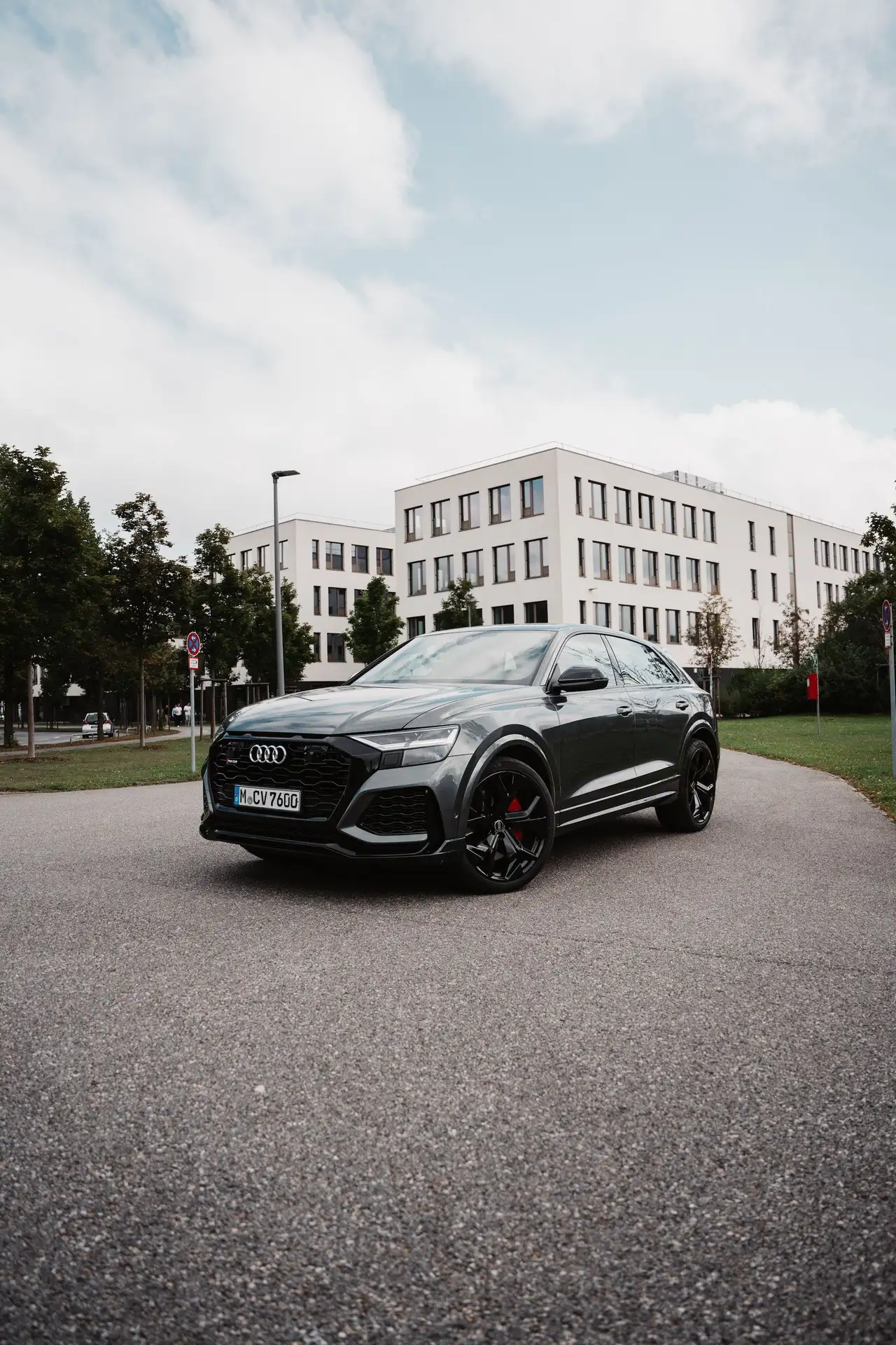 Audi RSQ8 rental: Driving the Powerful Audi RSQ8 | CarVia