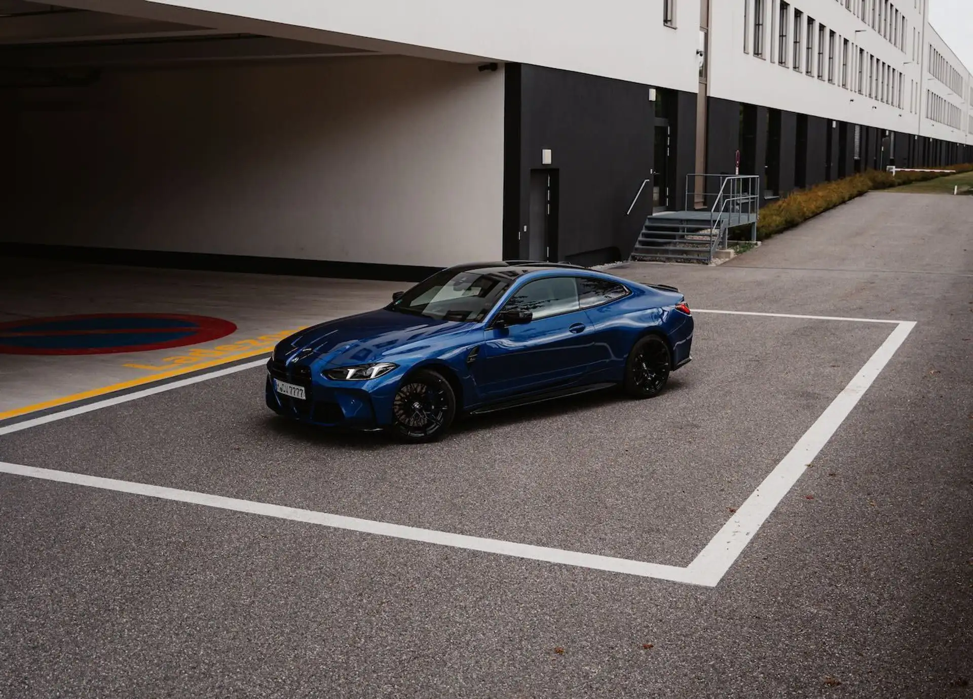 BMW rental in Germany: Experience Bavarian Power! | CarVia