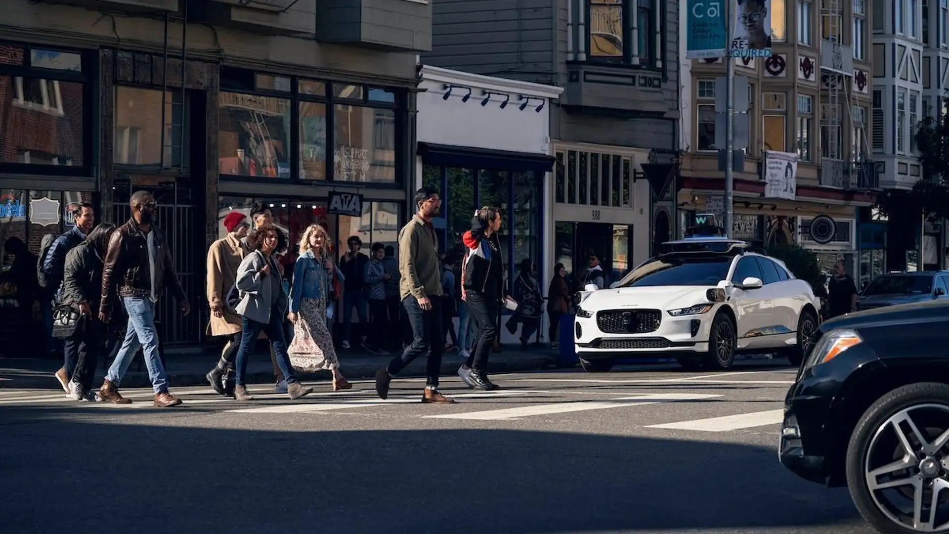 Autonomes Fahren: 5 Stufen zum selbstfahrenden Auto | CarVia